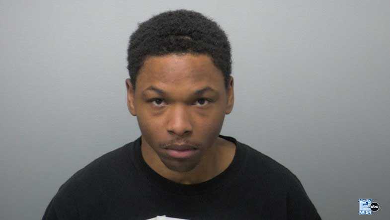 Man arrested, accused of sexually assaulting Waukesha woman at her business