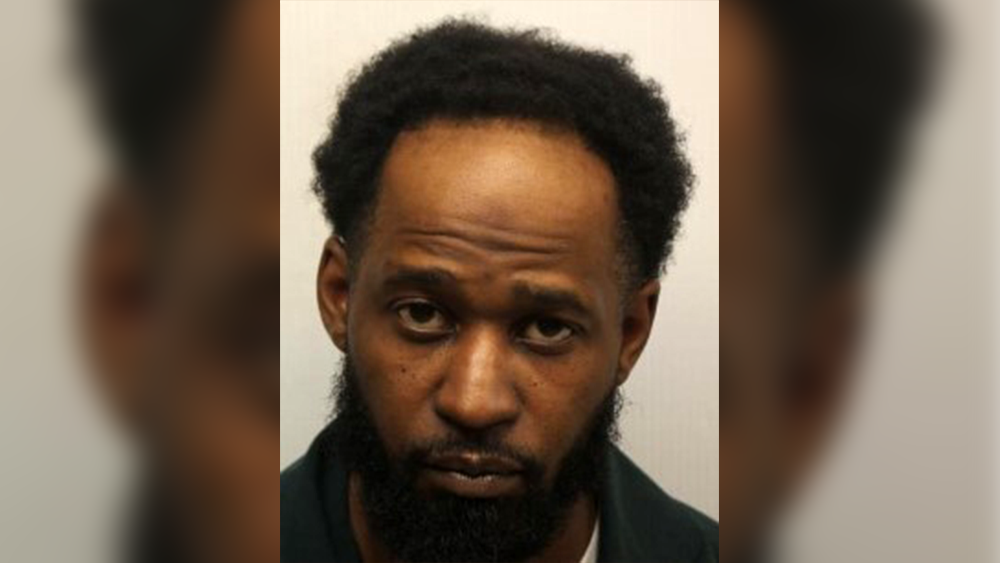 Savannah: Driver in crash sparks confusion about ties to shooting - WJCL