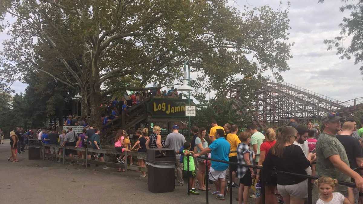 Kennywood's Log Jammer line jammed up ahead of its final ride