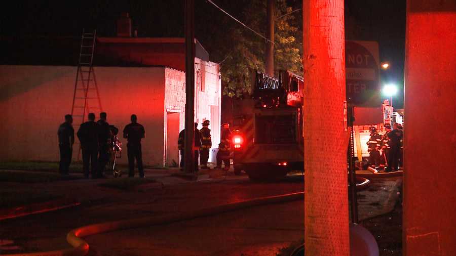 Suspicious fire breaks out at vacant Kenosha building