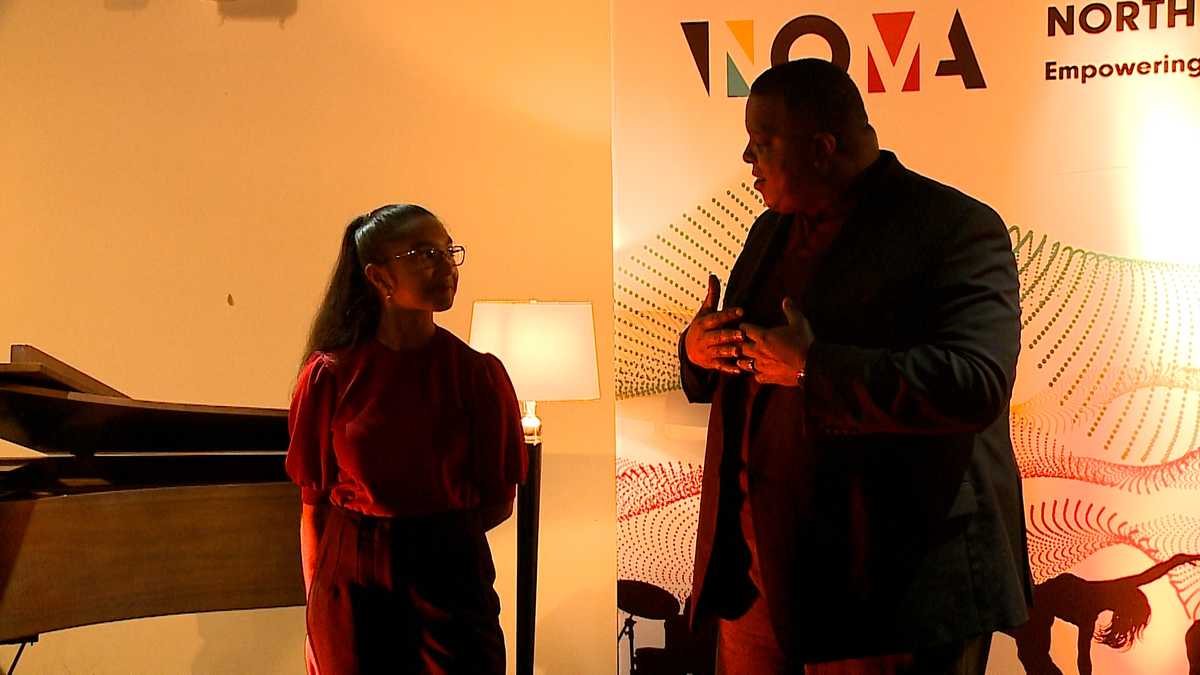 Renowned opera singer teaches masterclass to Omaha students