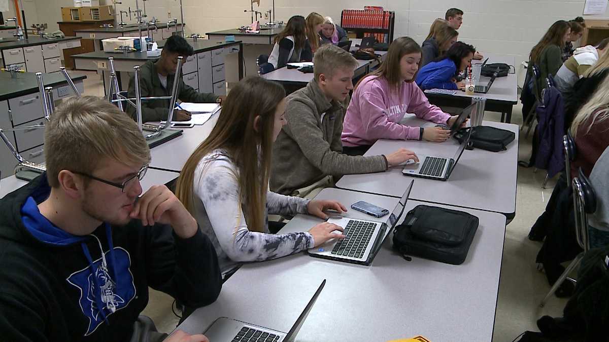 Millard Public Schools to distribute laptop to every high school ...