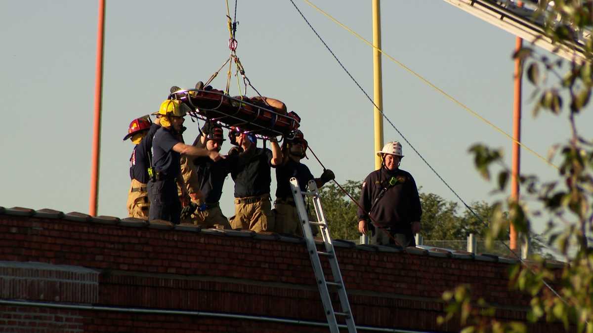 Council Bluffs authorities respond to partial building collapse