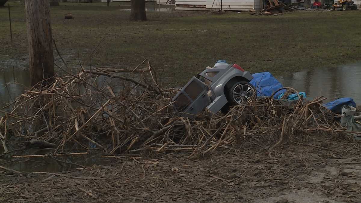 Pacific Junction residents question rebuilding after historic flood