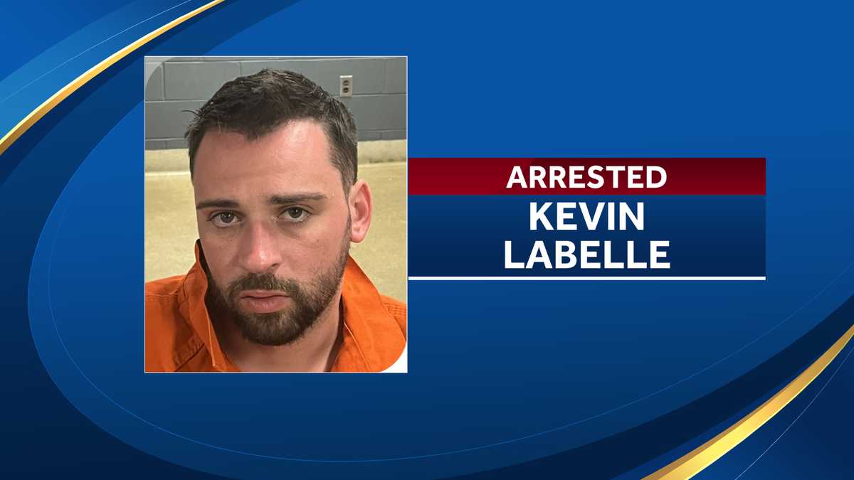 Police: Man arrested after pursuit ends in crash in Exeter, NH