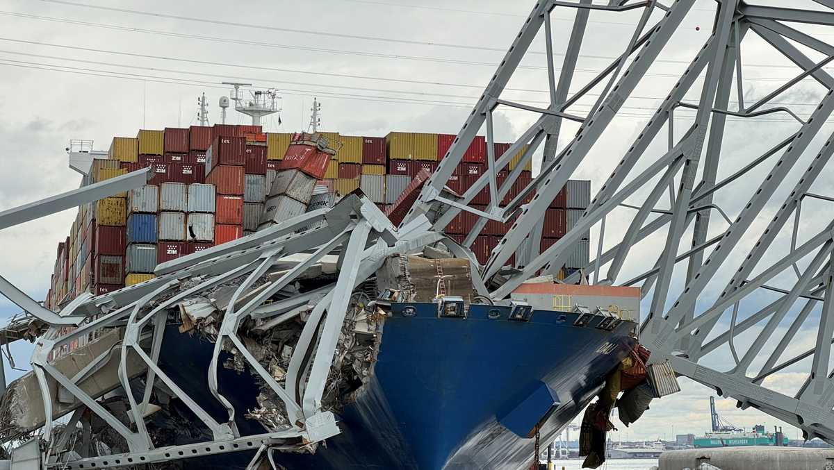 Explosives to free ship from Baltimore bridge wreckage, crew to stay on