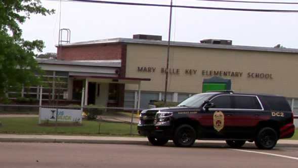 Smoke leads to evacuation at Key Elementary School