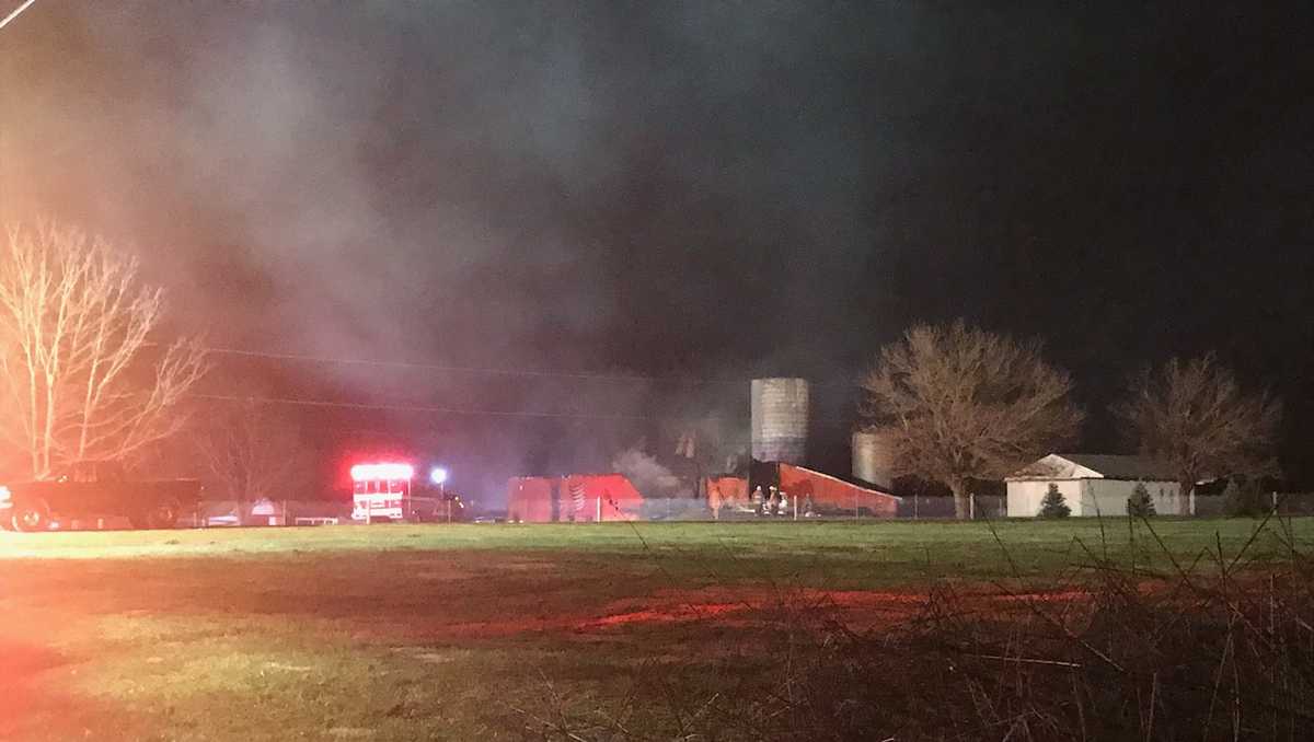 Fire erupts inside Butler County barn with pigs, goats inside