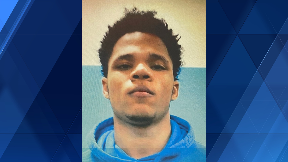 Ambridge police searching for second suspect in fatal shooting