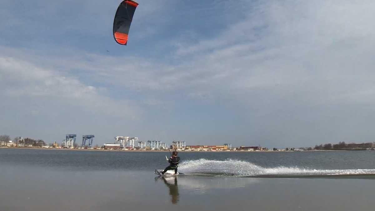 Massachusetts residents enjoy unseasonably warm winter day