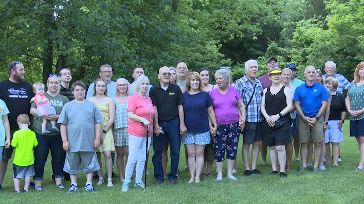 DNA test brings brother, sister in Crestwood together for first time in ...