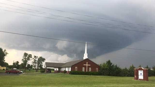 View and share weather photos on KOCO's u local