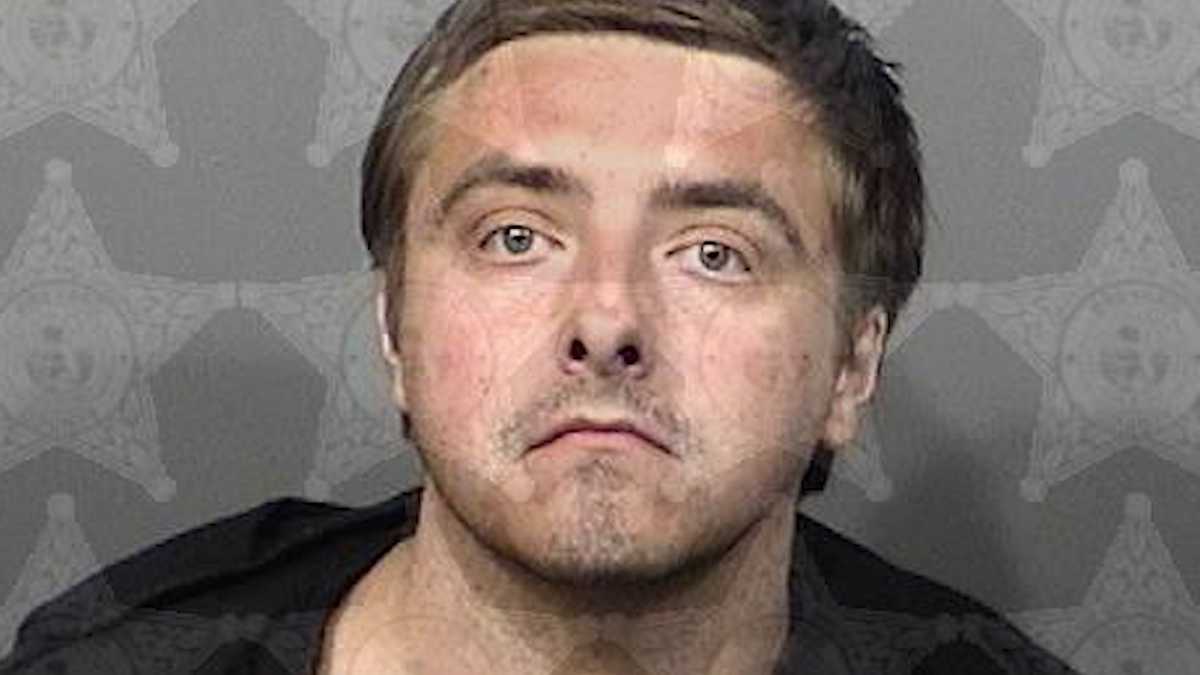 Man attacks elderly couple at Dairy Queen in Melbourne, deputies say