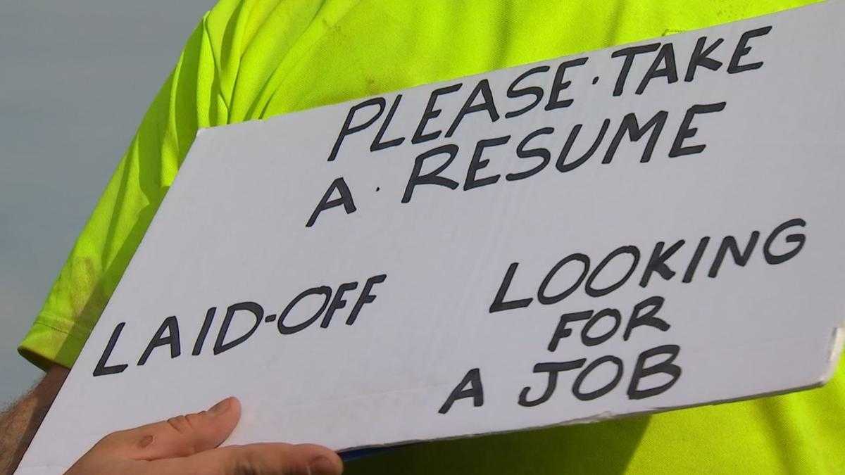 'Please take a resume': Arizona man's determination lands him hundreds ...