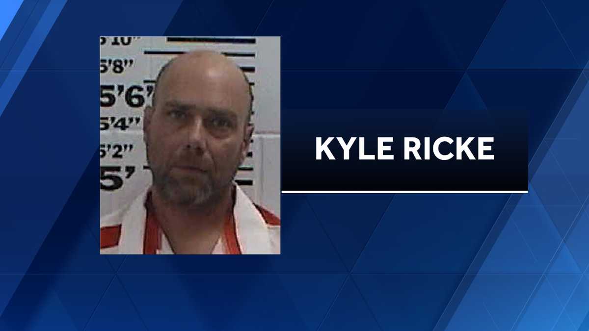 Iowa crime: Trial for Algona officer's accused killer moved out of county