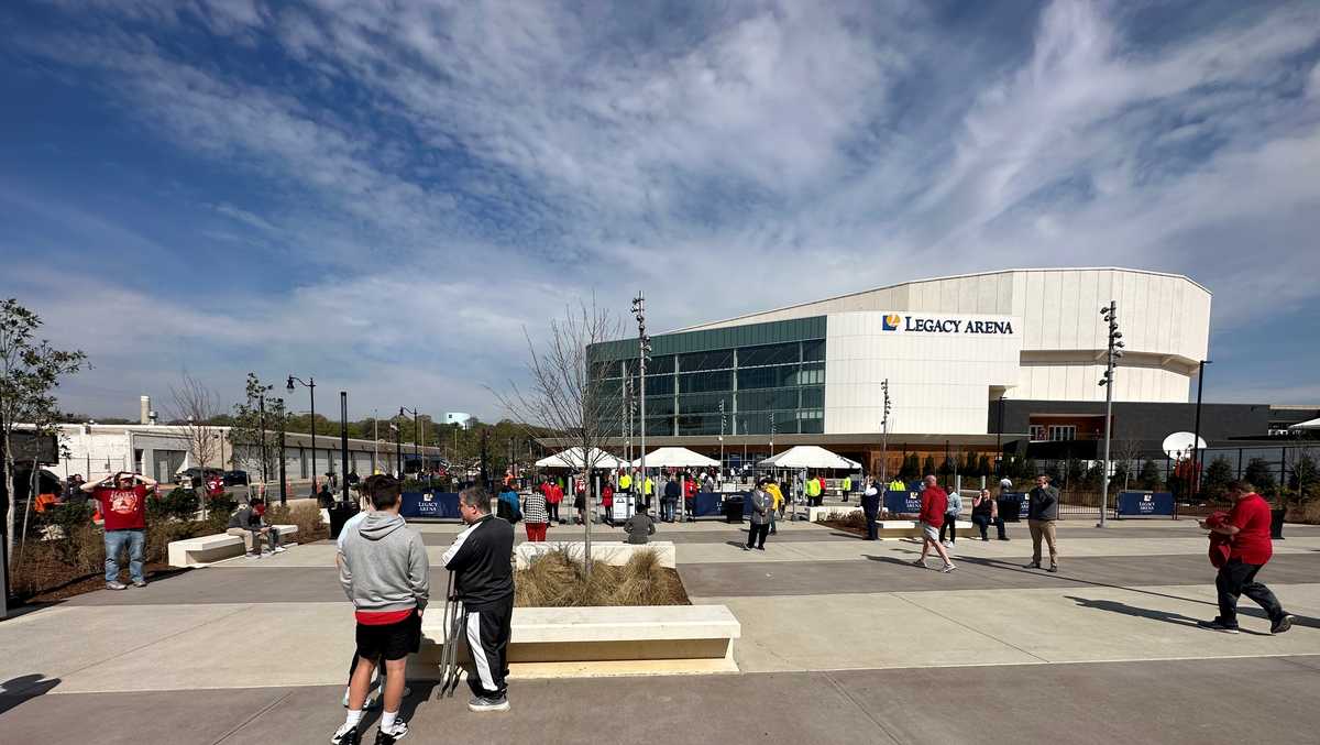 Fans turn up the excitement for day one NCAA Tournament games at Legacy ...