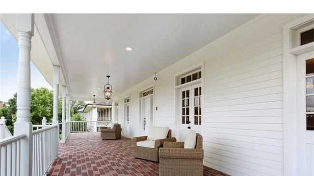 Mansion Monday: Dayna Court home with plenty of Southern charm