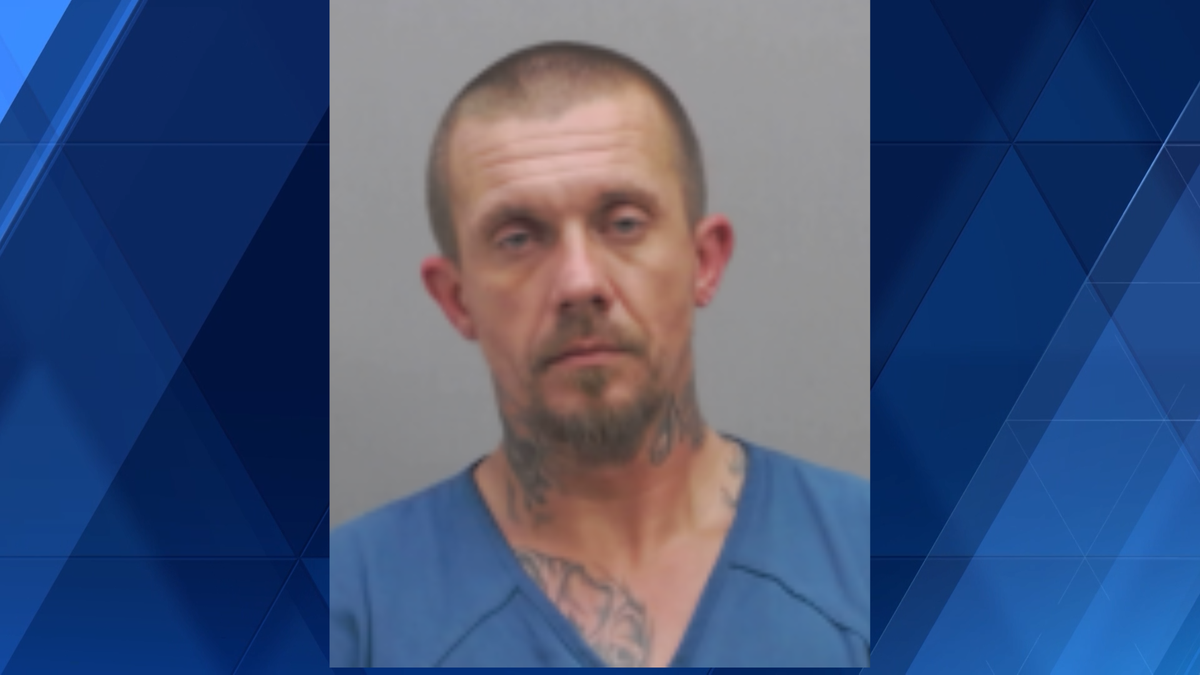 Sheriff: Man charged after allegedly shooting into another vehicle on ...