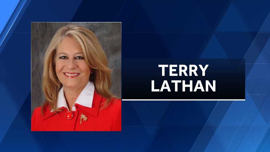 Lathan re-elected as GOP party chairwoman