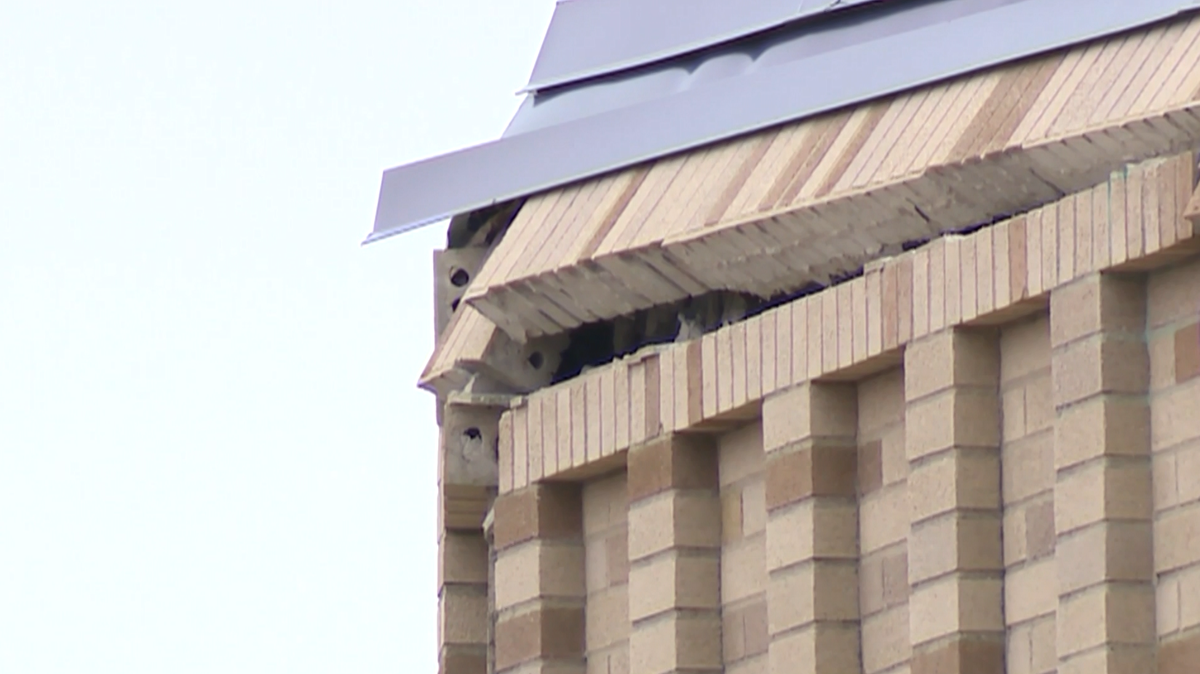 Roof collapse at Latonia Elementary leads to district-wide virtual learning