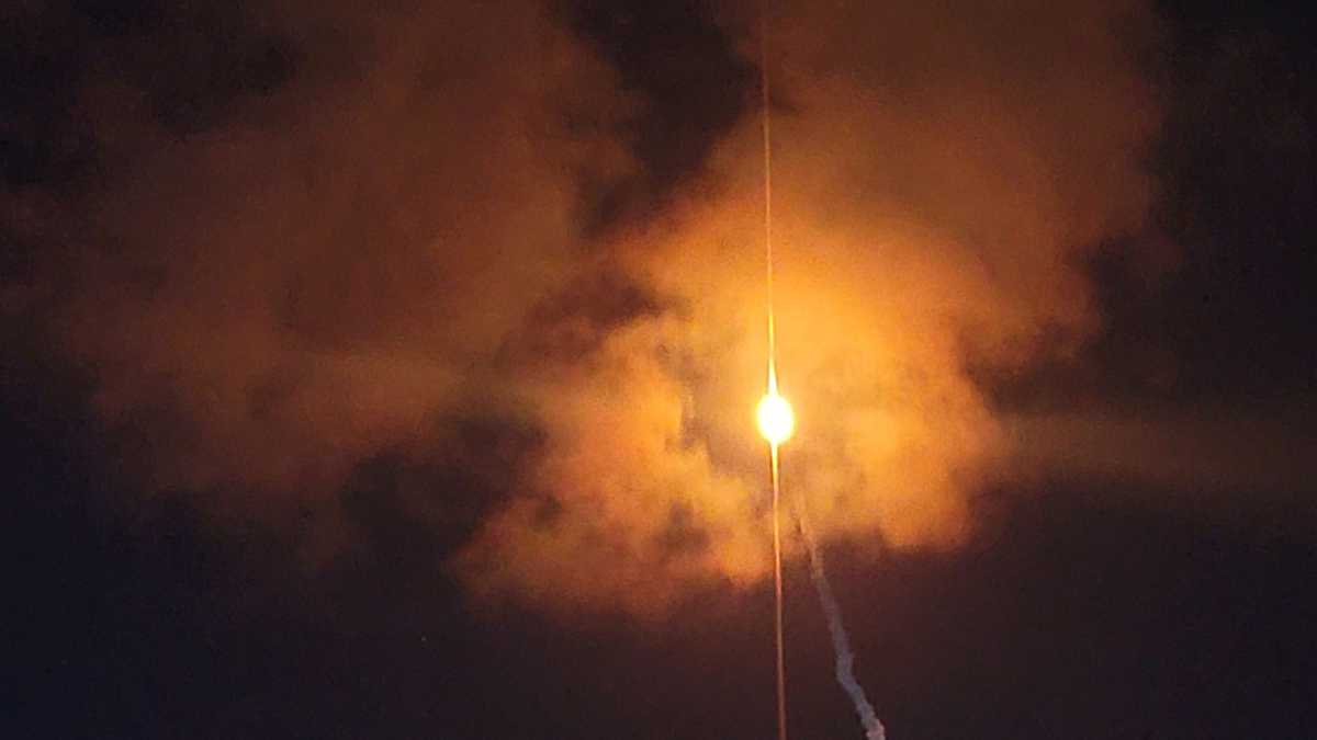 SpaceX launch gallery: Stunning viewer pictures show launch lighting up ...