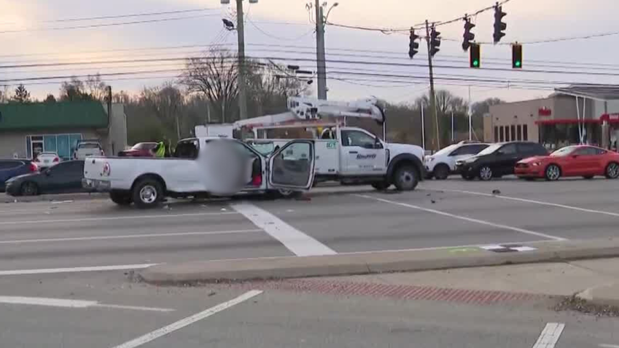 Police: Driver dies after crashing into utility bucket truck on Dixie ...
