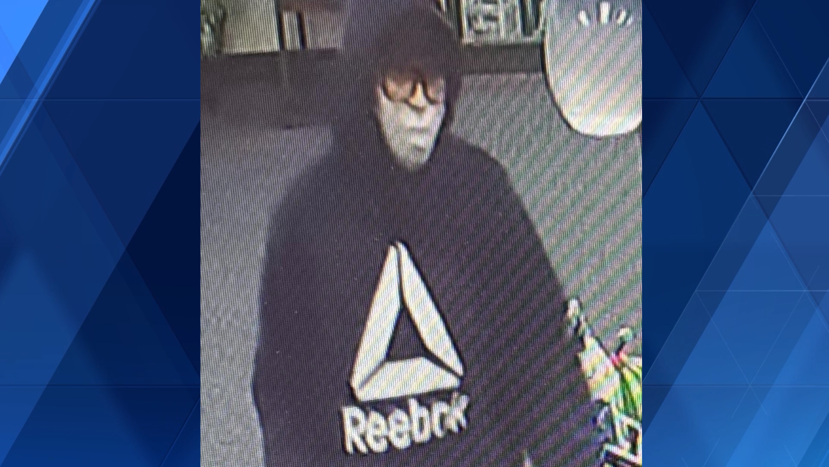 Lebanon police searching for suspect in robbery at bank Tuesday