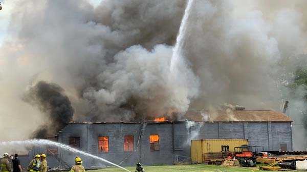 Large fire consumes business in Lebanon; smoke seen from miles around