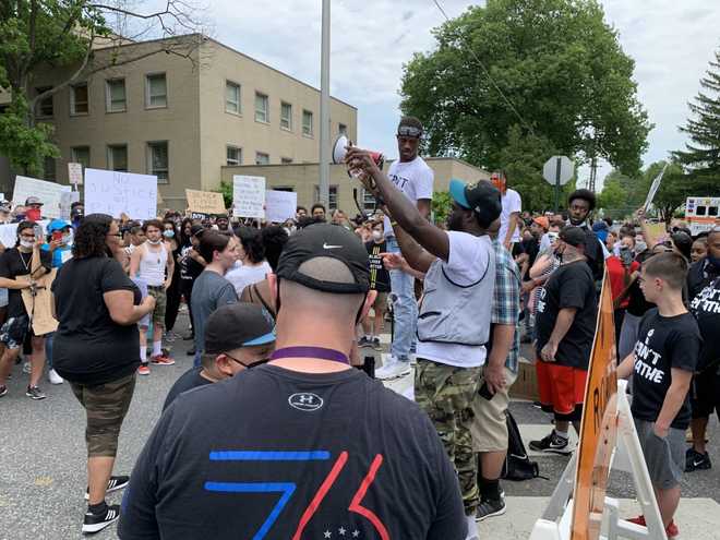 Large crowd attends George Floyd protest in Lebanon