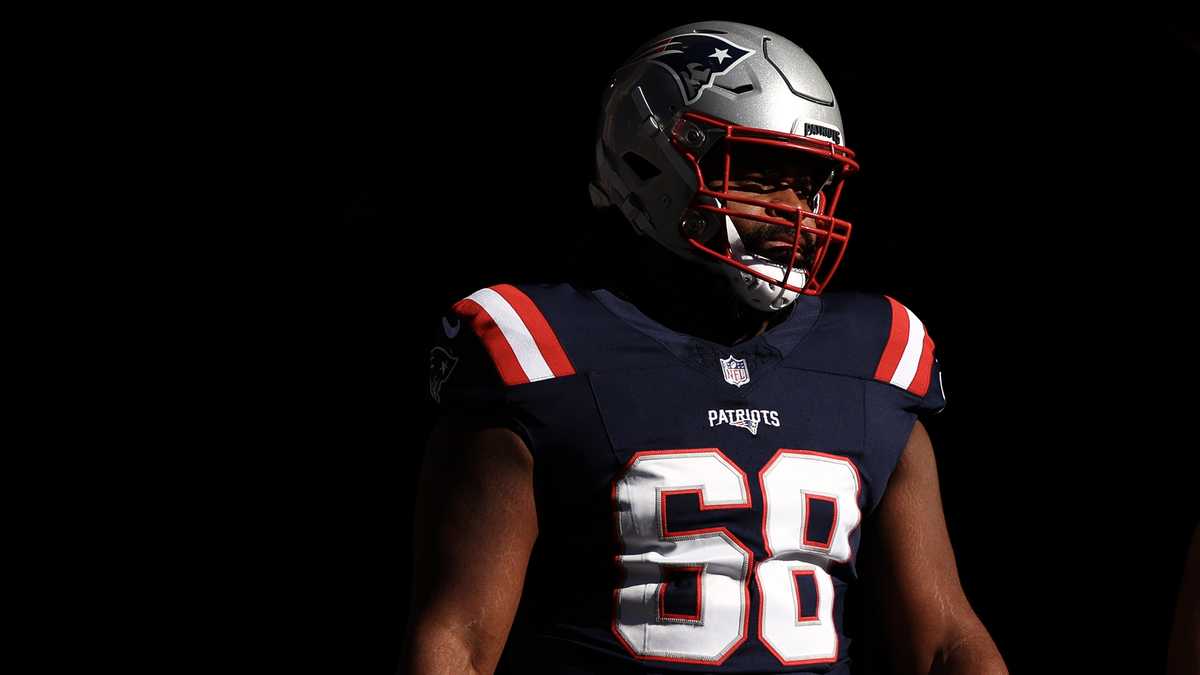 Pittsburgh Steelers claim Lecitus Smith