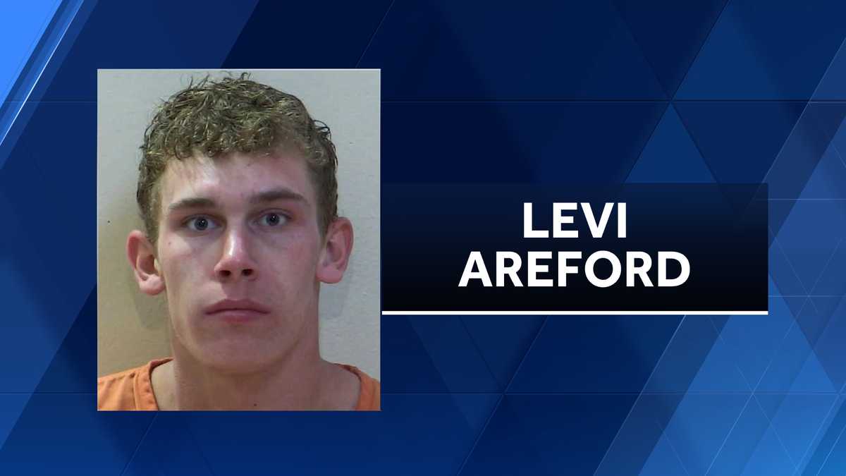 Police: Man led troopers on 10-minute chase after failing to pay for ...