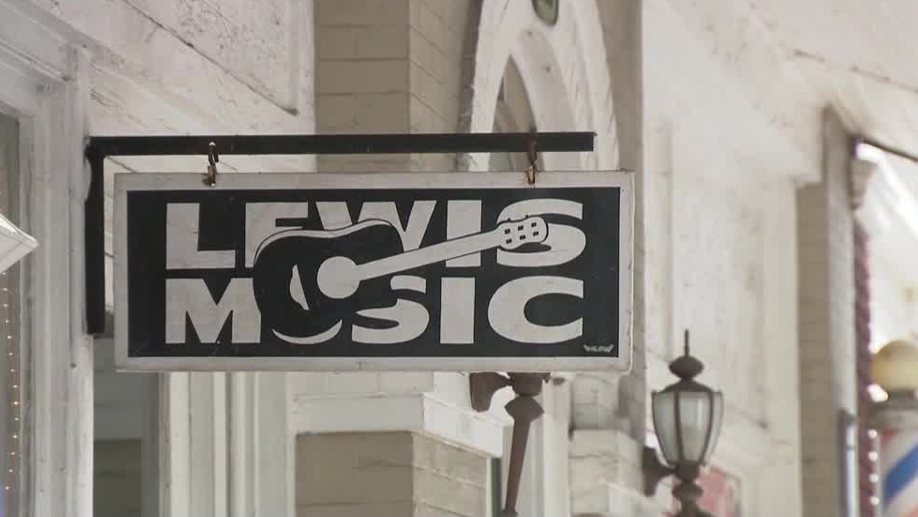 Lewis Music Store celebrates 50 years of business in Kissimmee