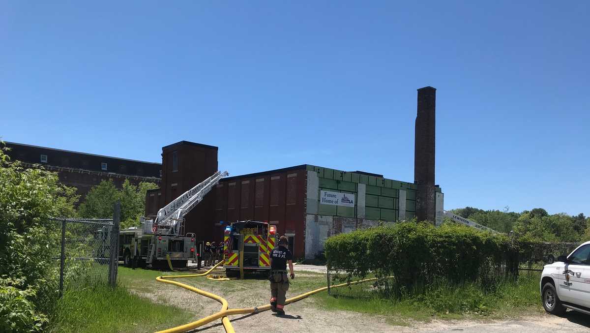 Crews respond to structure fire in Lewiston