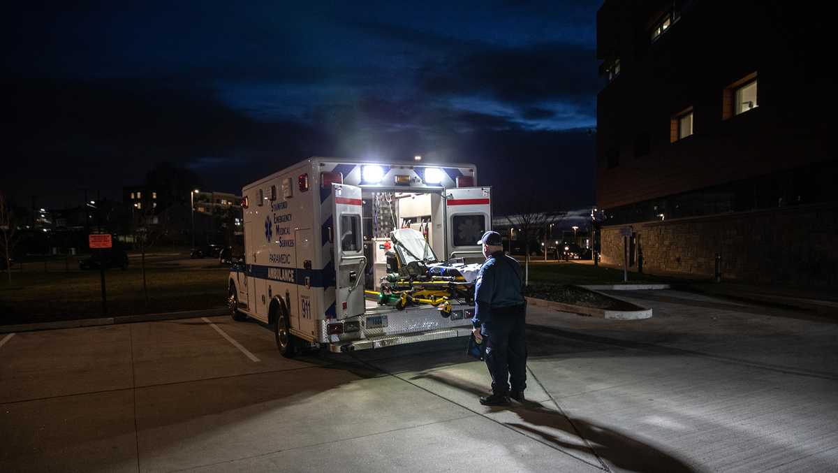 More Americans are dying "in the prime of their lives," new report finds