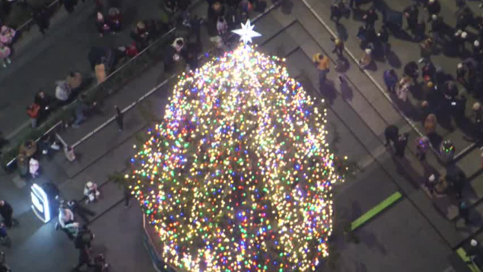 Light Up the Square to kick off holiday season in Cincinnati