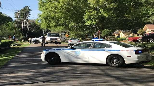 JPD investigating fatal shooting on Lindsey Drive JPD investigating fatal shooting on Lindsey Drive
