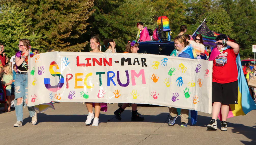 LGBTQ+ student group harassed during Linn-Mar homecoming parade