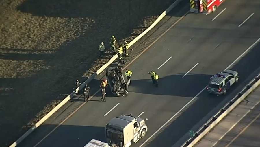 Rollover crash shuts down part of Interstate 495 in Littleton