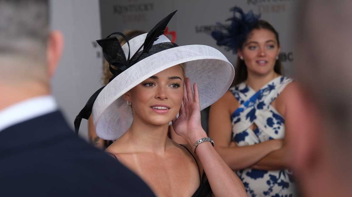 PHOTOS: Simone Biles, Shaboozey and more walk the red carpet at Derby 151
