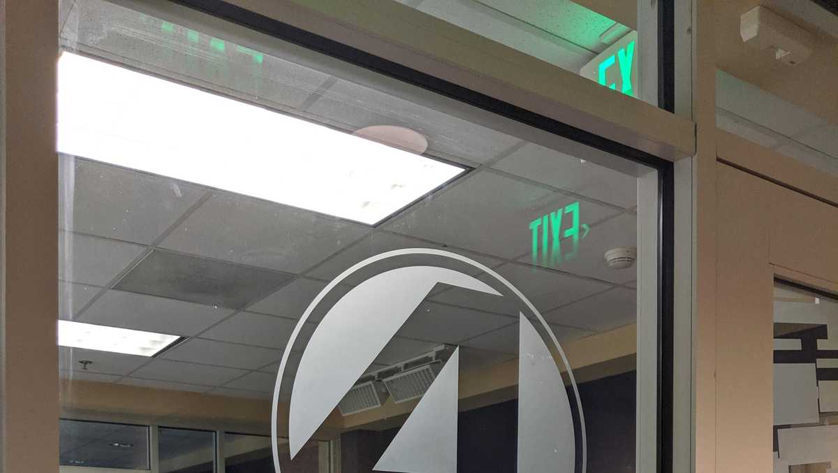 PICTURES: Clemson, WYFF 4 open satellite news bureau