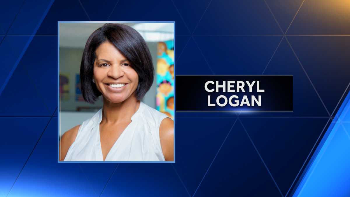 OPS Superintendent Dr. Cheryl Logan chats one-on-one with Rob McCartney