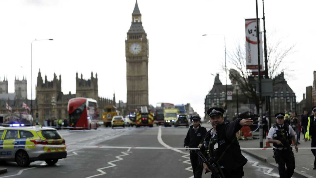 PHOTOS: Shooting, stabbing outside of British Parliament