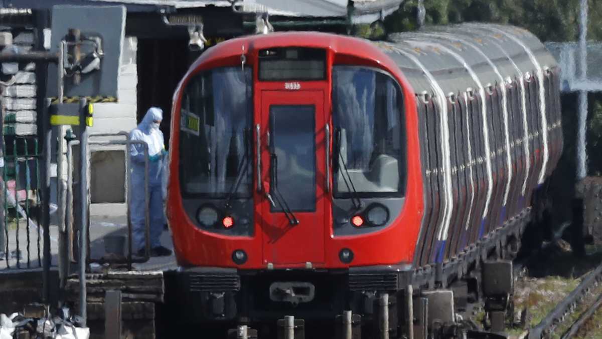 London subway attack: Armed officers search home in suburb, evacuate ...