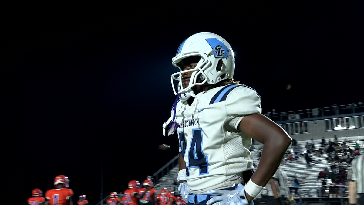 Long County Pulls Away Late to Defeat Johnson 28-7 in Region Opener