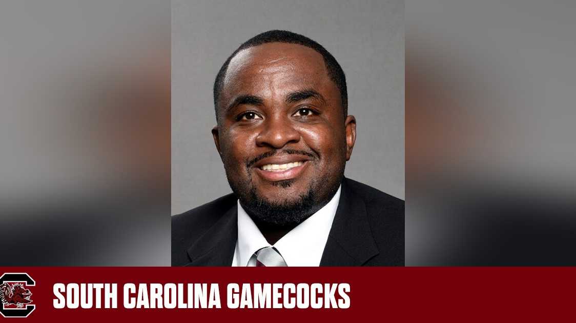 Gamecocks part ways with Offensive Line Coach Lonnie Teasley