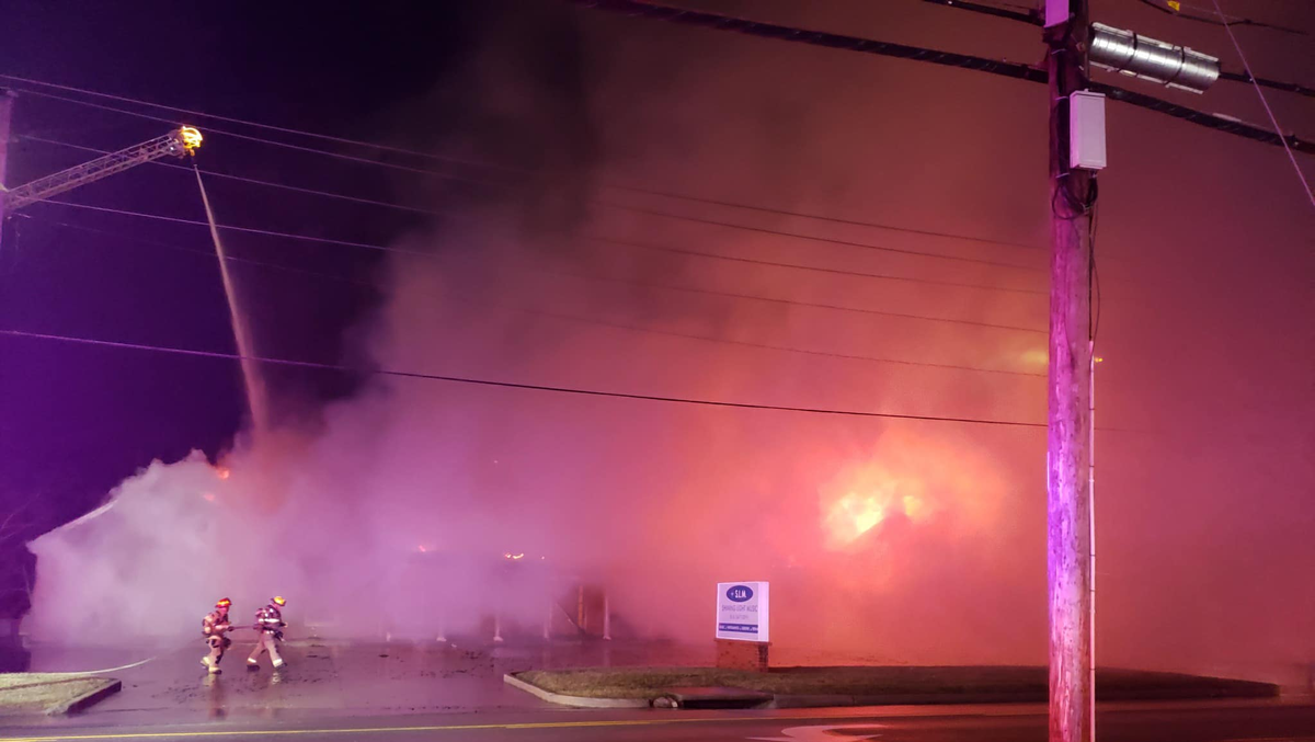 Lee's Summit business destroyed in fire