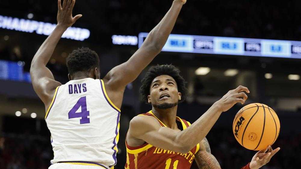 Hunter scores 23 as Iowa State edges LSU in NCAA tourney