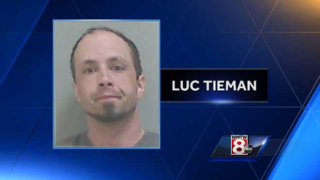 Fairfield man arrested, charged with killing wife