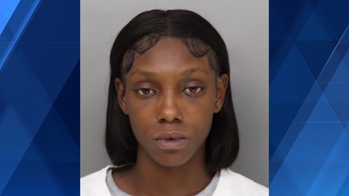 Woman charged for pepper-spraying her mom while baby was nearby