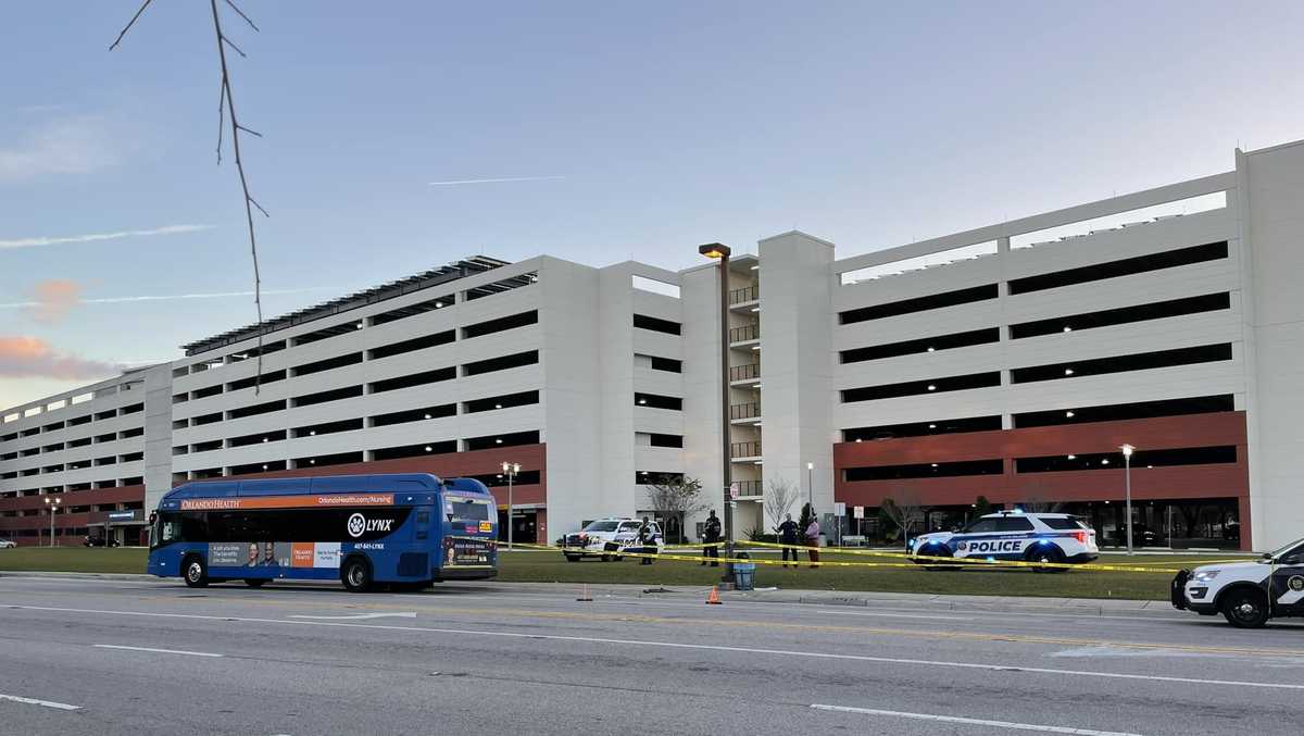 Pedestrian hit by bus in Orlando